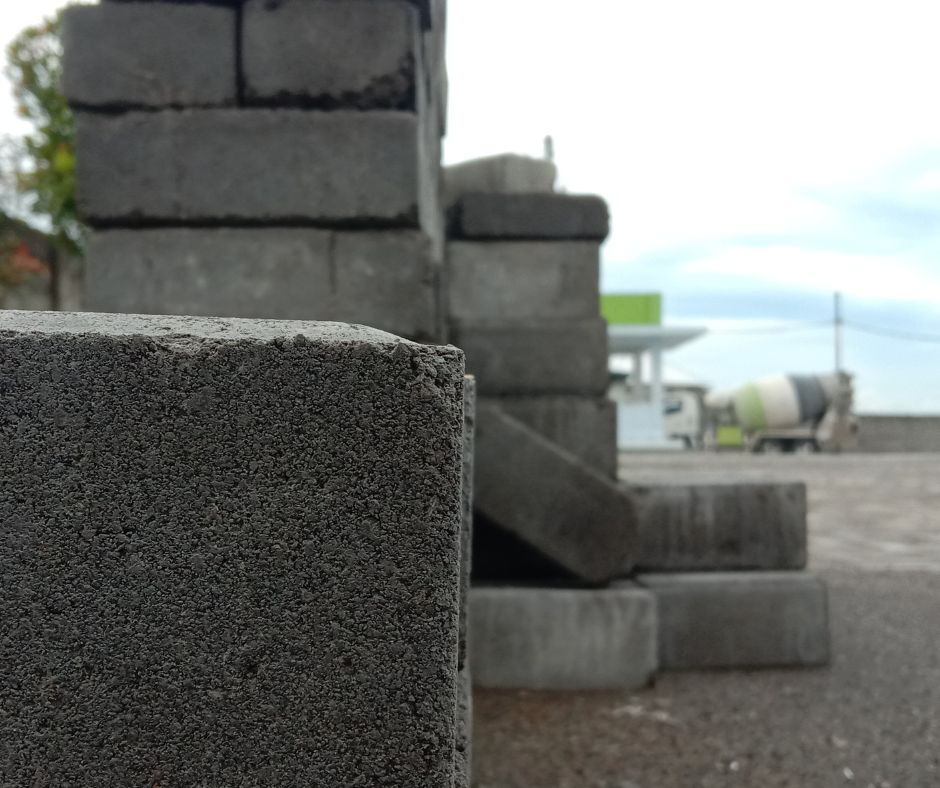 Custom Concrete Blocks for Landscaping - Motherland Concrete & Logistics